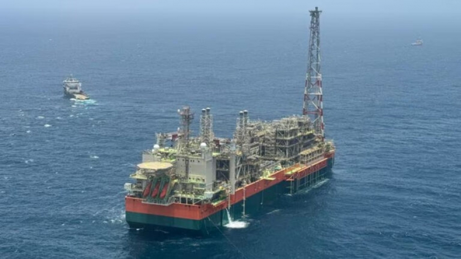 BP: Το FPSO έφθασε στο μεγαλύτερο της έργο φυσικού αερίου στη ...